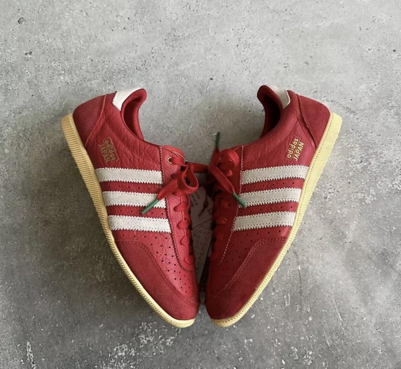 adidas JAPAN W CRUE YELLOW/CORE BLACK/GOLD METALLIC adidas JAPAN W CRUE YELLOW/CORE BLACK/GOLD METALLIC