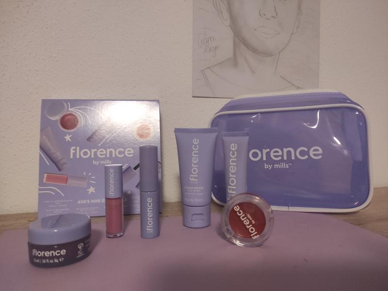 florence by mills Ava's Mini Essentials Kit at BEAUTY BAY