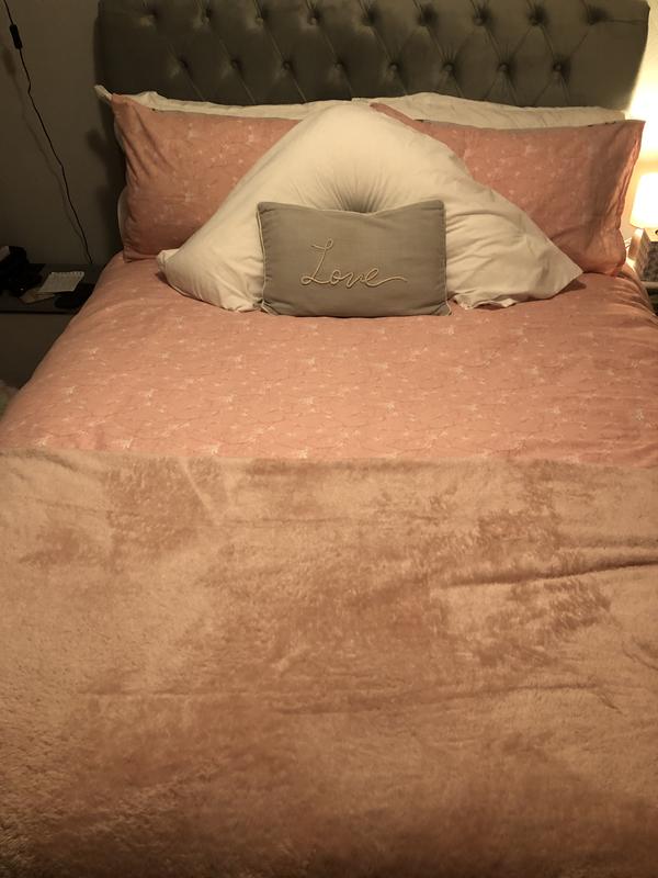 Chesterfield bed dunelm store