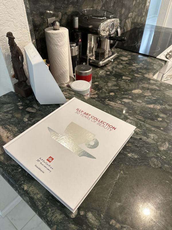 Illy Art Collection: 30 Years Of Beauty, 49% OFF