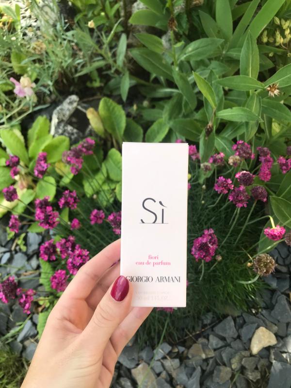Armani Si Fiori Eau de Parfum pour femme notino