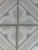Carrelage sol/mur intérieur effet patchwork gris clair Laura ashley l ...