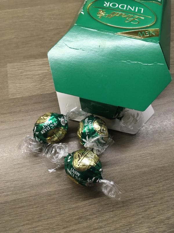 Lindt LINDOR Dark Mint Truffles Box 200g Lindt Shop UK