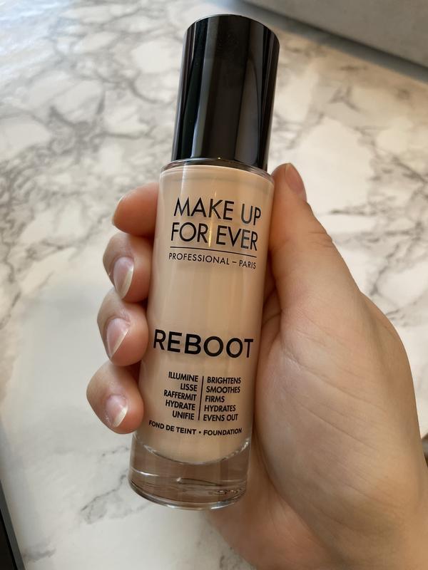 MAKE UP FOR EVER Reboot Foundation