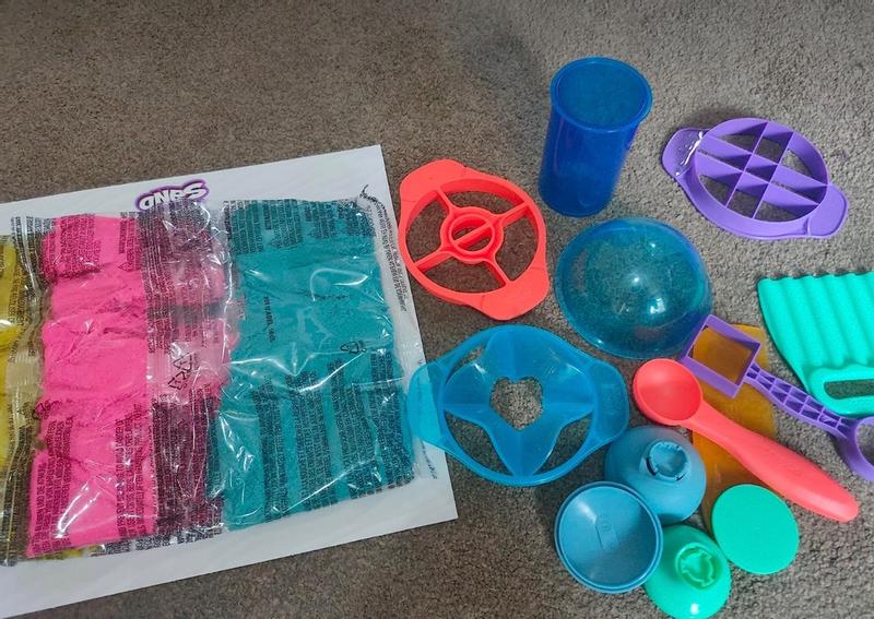 Kinetic Sand Super Sandisfying Set | JD Williams