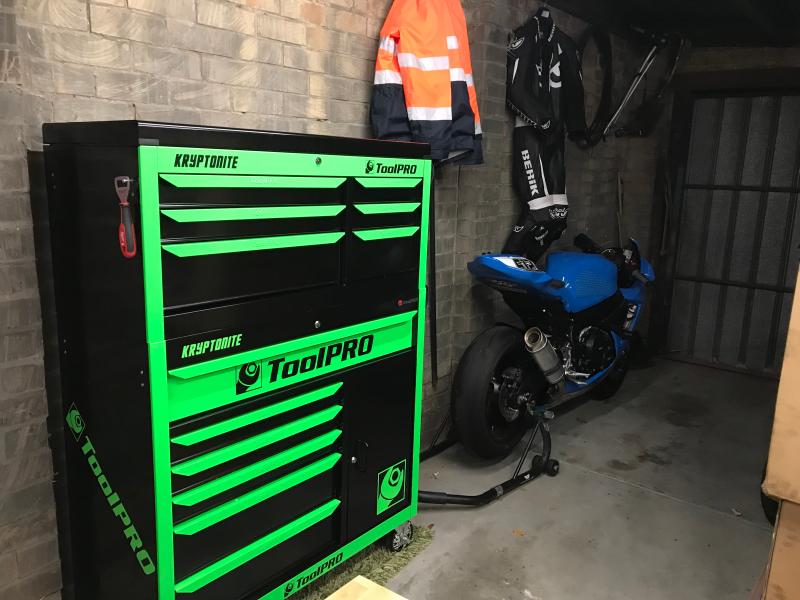 Toolpro Neon Tool Cabinet Review | www.stkittsvilla.com