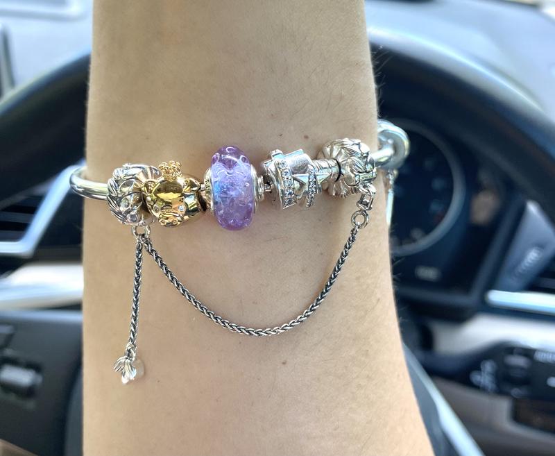 Pandora lavender store