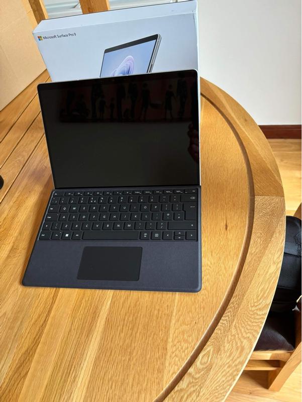 Microsoft Surface Pro 9 Platinum 128GB (SQ3) 8GB, Unlocked A - CeX (UK ...