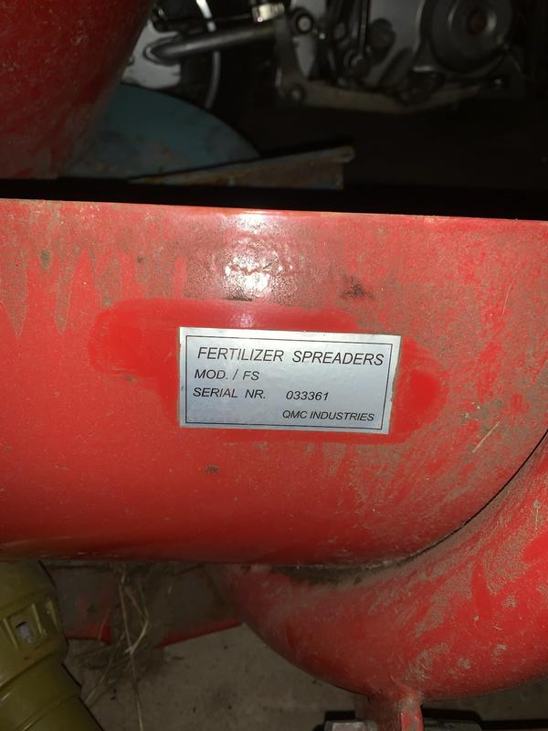 CountyLine 850 lb. Capacity Fertilizer Spreader and Seeder, FS20 at ...